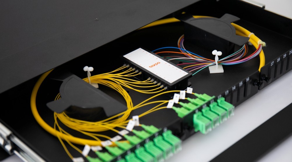 Splice Holder with Adhesive Tape - barpa